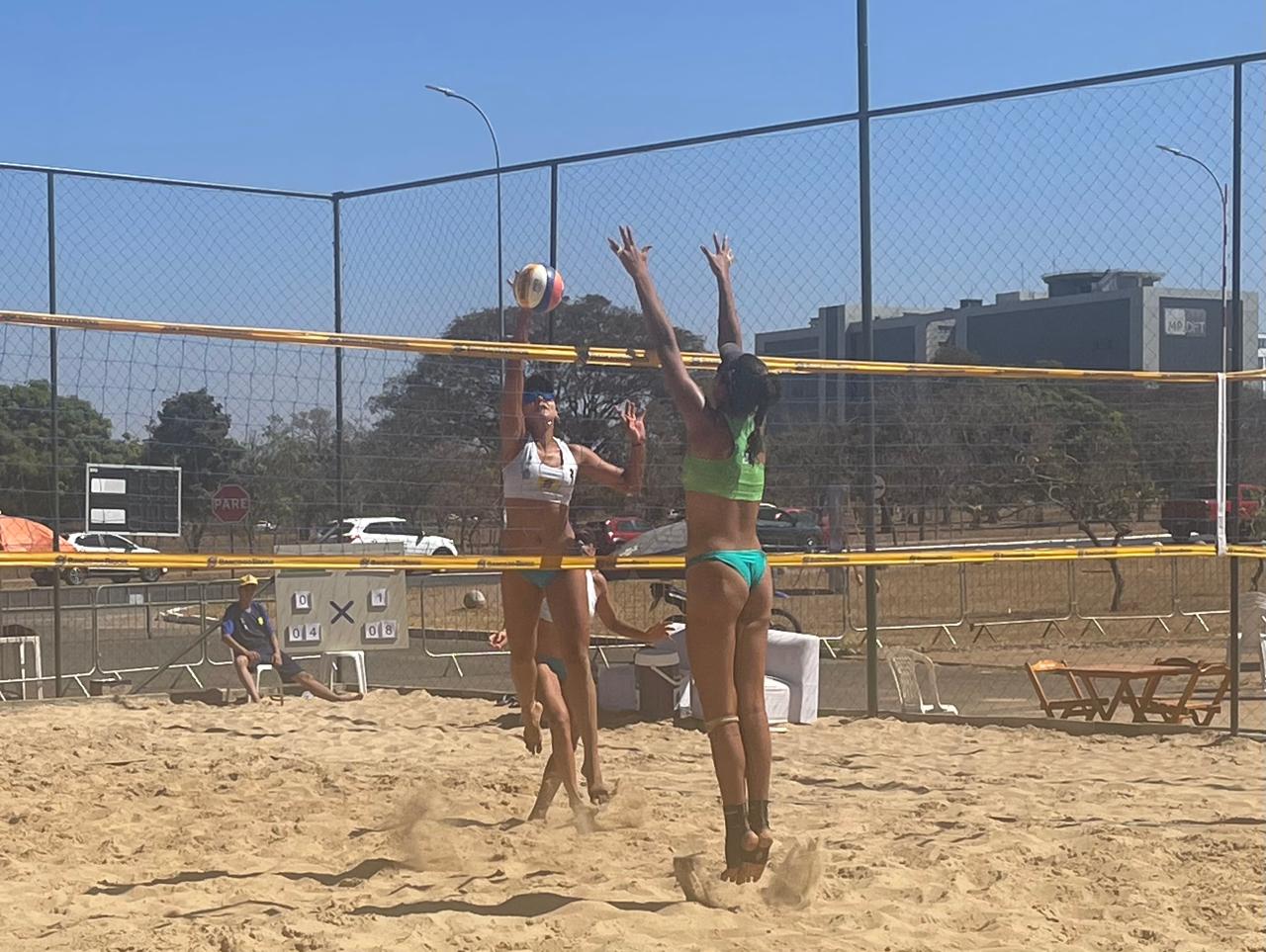 Segundo dia do Circuito Brasileiro de Vôlei de Praia etapa Challenger ...