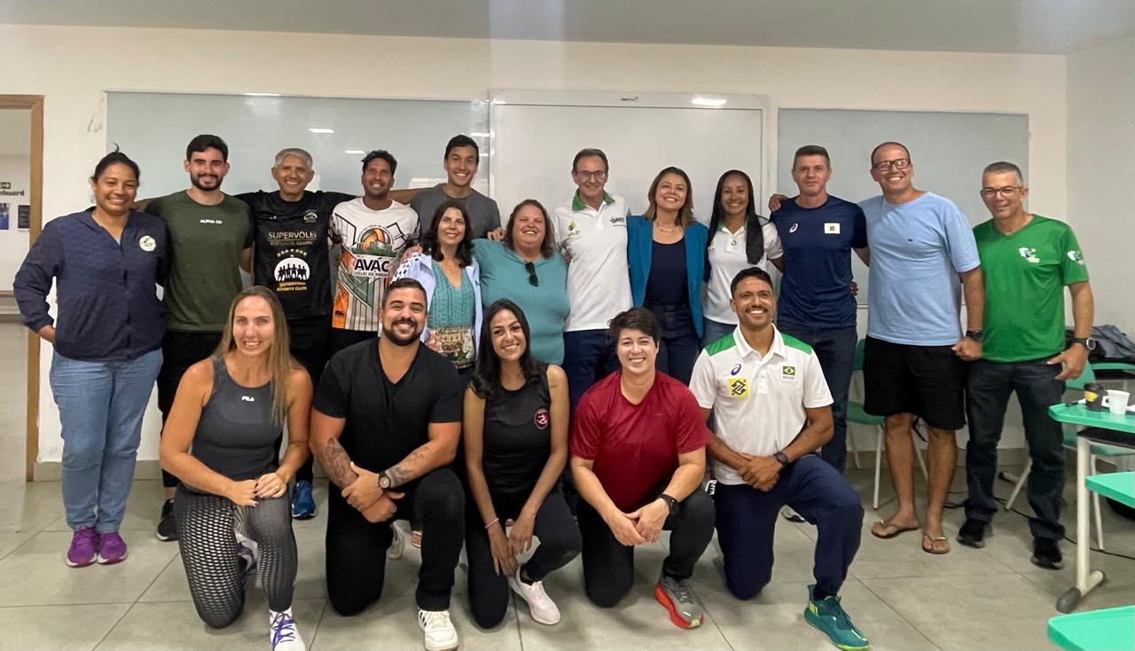 Encerramento do Curso de Treinadores de Voleibol de Praia – 2024 Nível ...